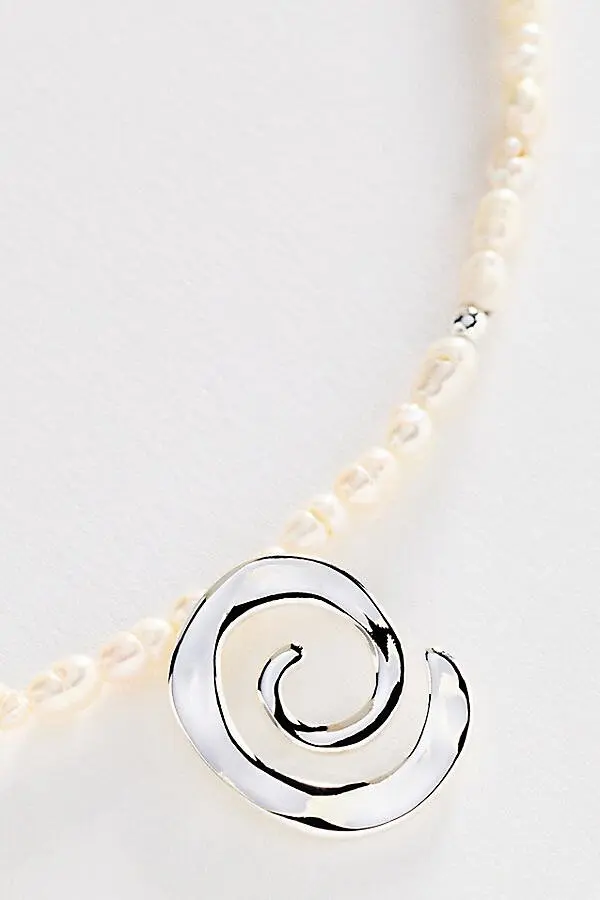 Ettika Aura Swirl Pearl Choker Necklace - Silver
