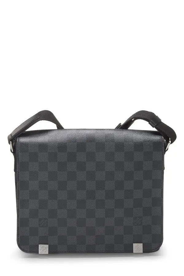 LOUIS VUITTON Damier Graphite District Nm - Black