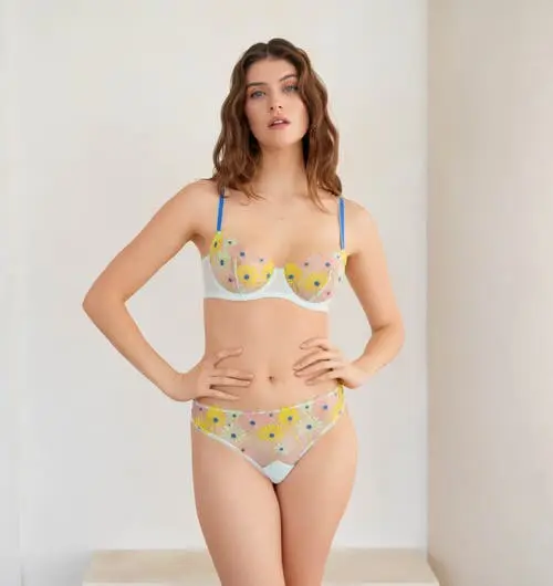 HUIT Dance Des Fleurs Tanga - Mint