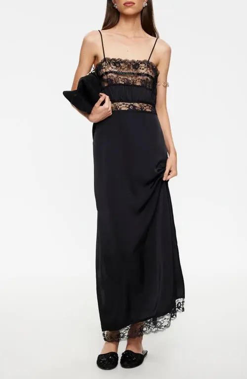 Lioness She Lace Detail Maxi Dress