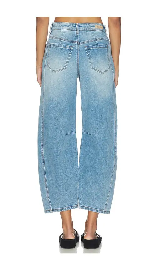Blanknyc Barrel Leg Jeans