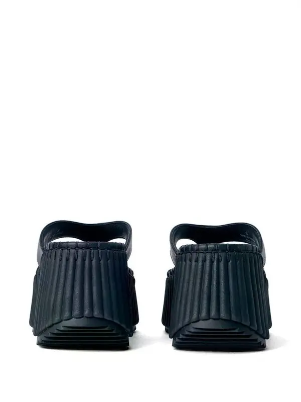 Chloé Platform Ridged-sole Sandals - Black