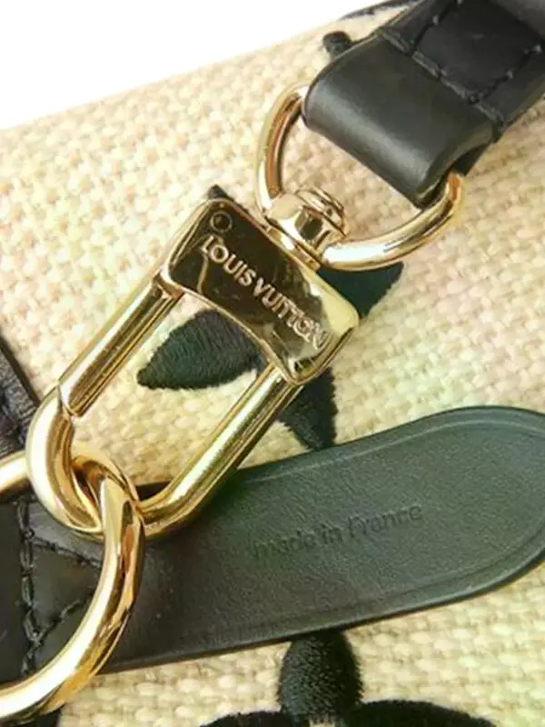 LOUIS VUITTON Monogram The Pool Neonoe Mm Bucket Bag