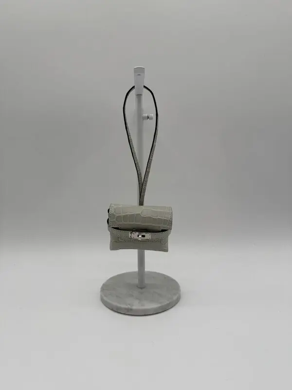 Hermès Kelly Festival Charm Alligator Missi Mat Palladium Hardware - Grey