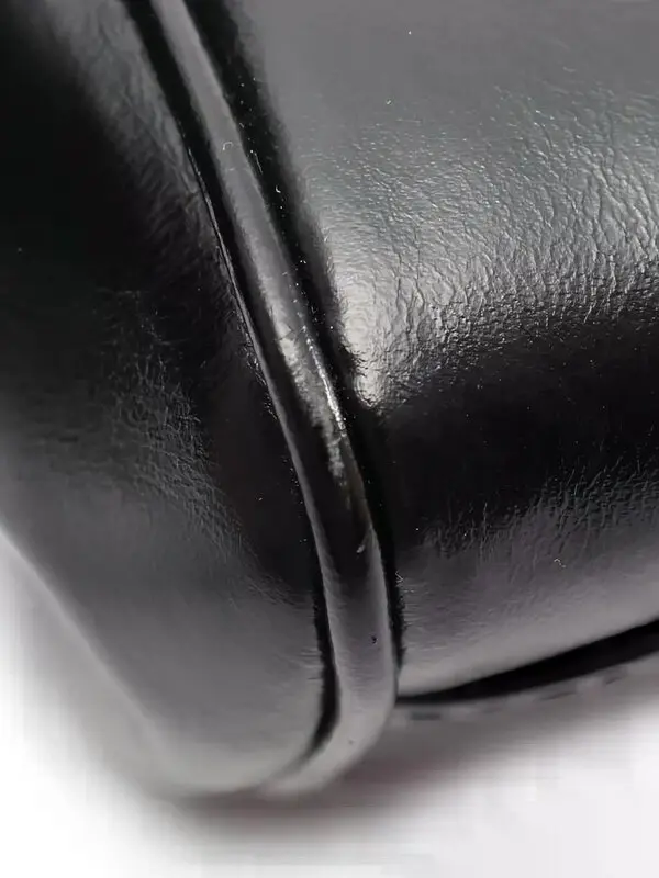 Miu Miu 2010s Softy Shine Leather Shoulder Bag - Black