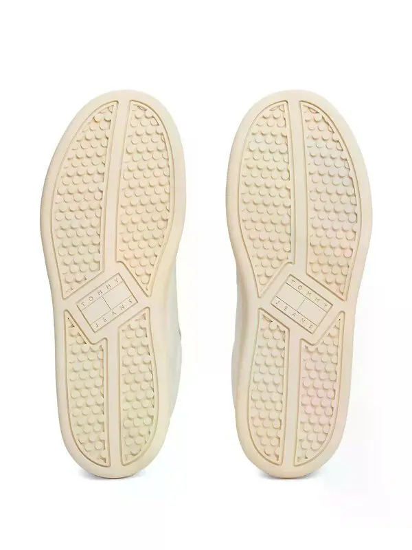 Tommy Hilfiger Court Logo-patch Leather Sneakers - White