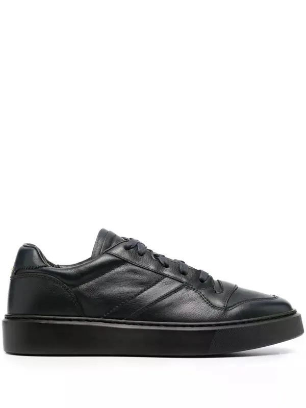 DOUCAL'S Grained Leather Sneakers