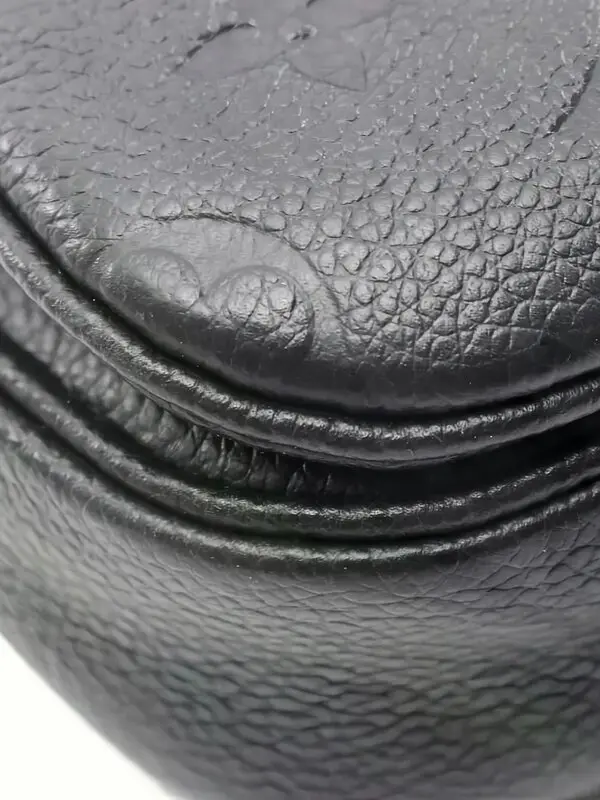 LOUIS VUITTON 2010s Monogram Metis Handbag - Black
