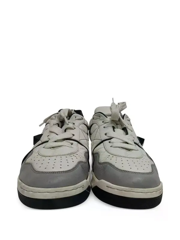 Valentino Garavani One Stud Low-top Sneakers - White