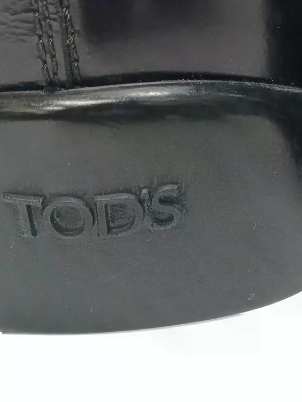 TOD'S Vintage Patent Leather Ankle Boots
