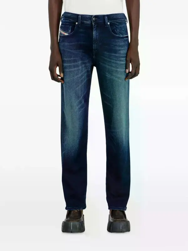 DIESEL® Joggjeans D-veekley Regular Waist Straight Leg
