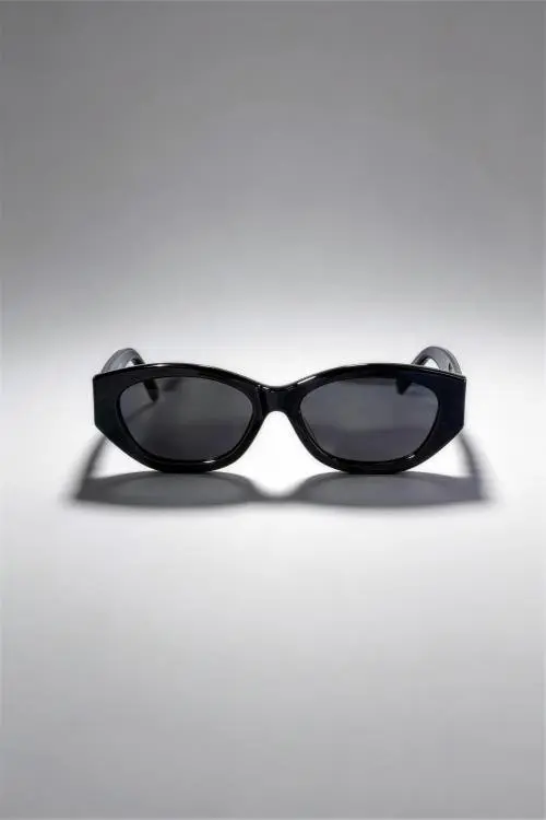 CLASSICHARMS Arc Oval Frame Sunglasses