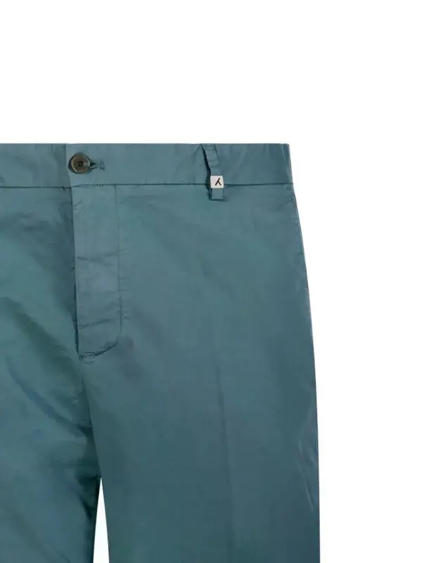 MYTHS Straight-leg Shorts