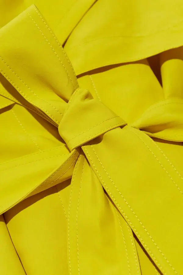 Alaïa Long Coat With Open Lapels - Yellow