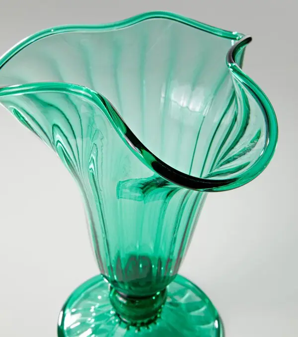 AKUA OBJECTS Blixen Small Glass Vase