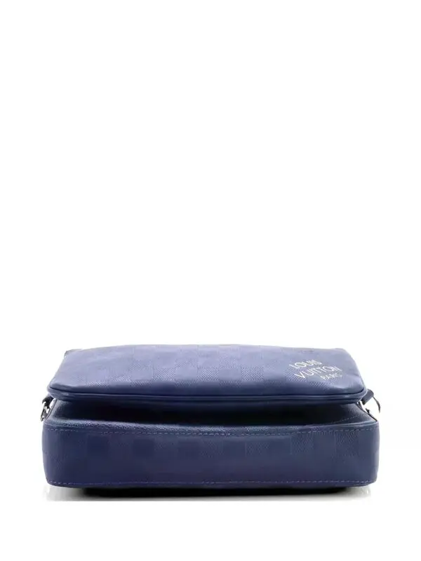LOUIS VUITTON Damier Infini Leather Messenger Bag - Blue