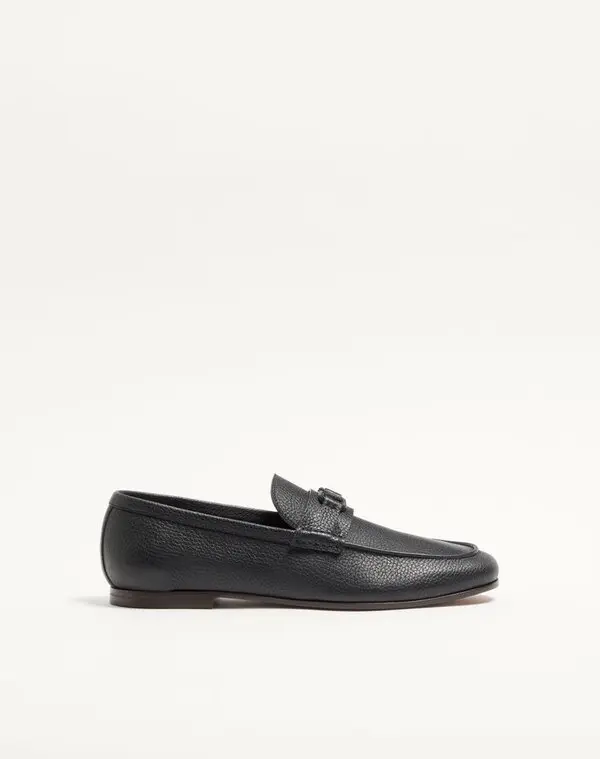 Valentino Garavani Vlogo Signature Deer Leather Loafer - Black
