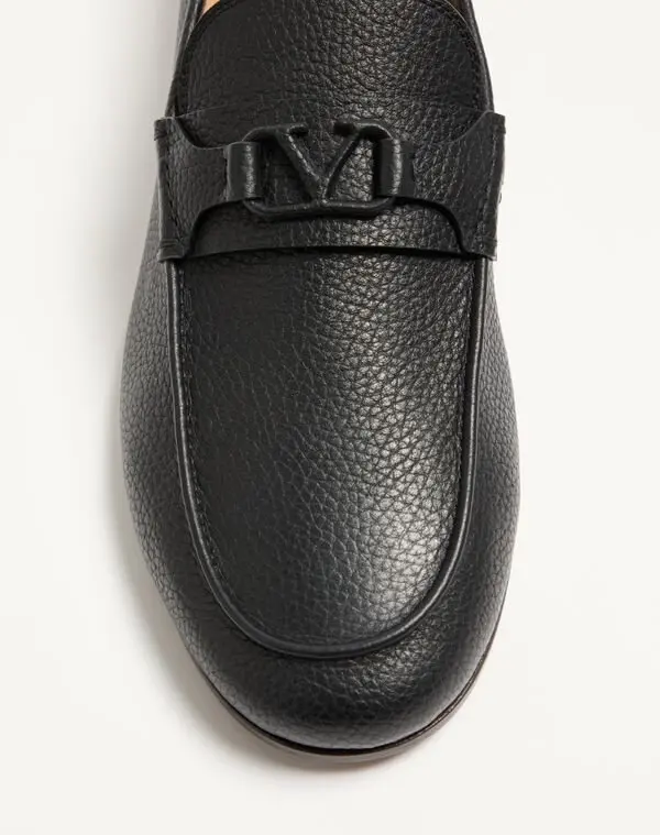 Valentino Garavani Vlogo Signature Deer Leather Loafer