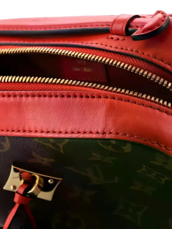 LOUIS VUITTON Saintonge Monogram Crossbody Bag - Brown