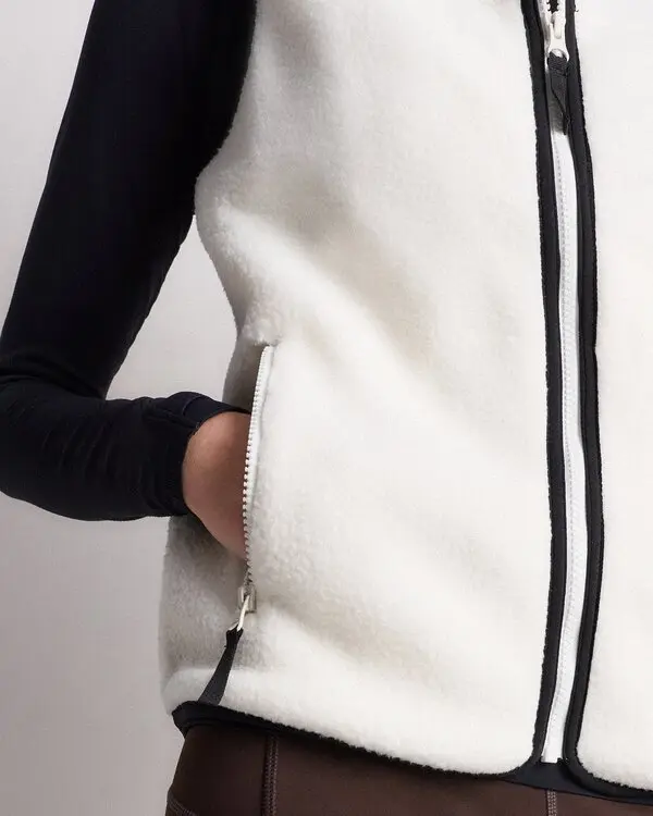 Quince Sherpa Full-zip Vest - Frost/black