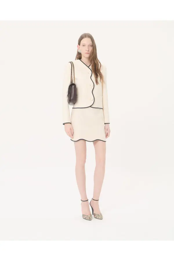 Valentino Garavani Crepe Couture Jacket With Contrasting Trim - Black