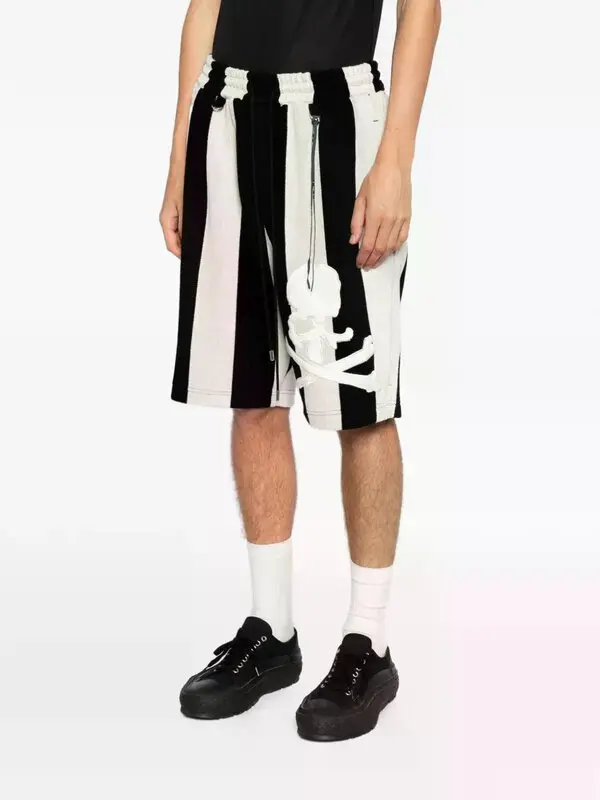 MASTERMIND WORLD Striped Skull-patch Shorts