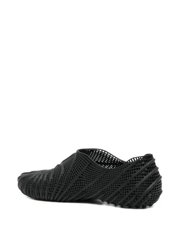 ALIVEFORM Dermis Mj Sneakers