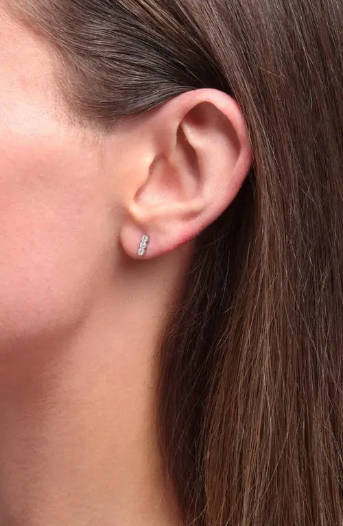 THE SIS KISS Loverly Crystal Bar Stud Earrings - Silver