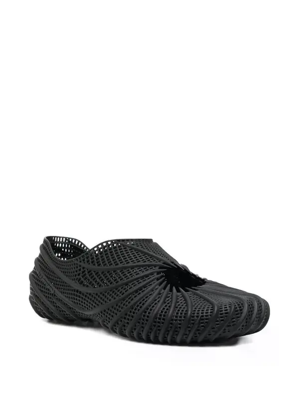 ALIVEFORM Dermis Mj Sneakers