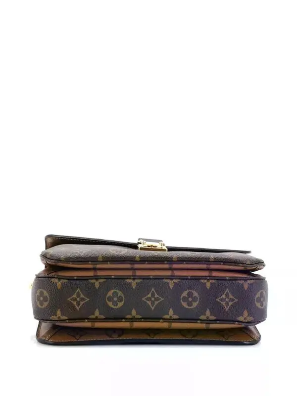 LOUIS VUITTON Pochette Metis Reverse Monogram Canvas - Brown