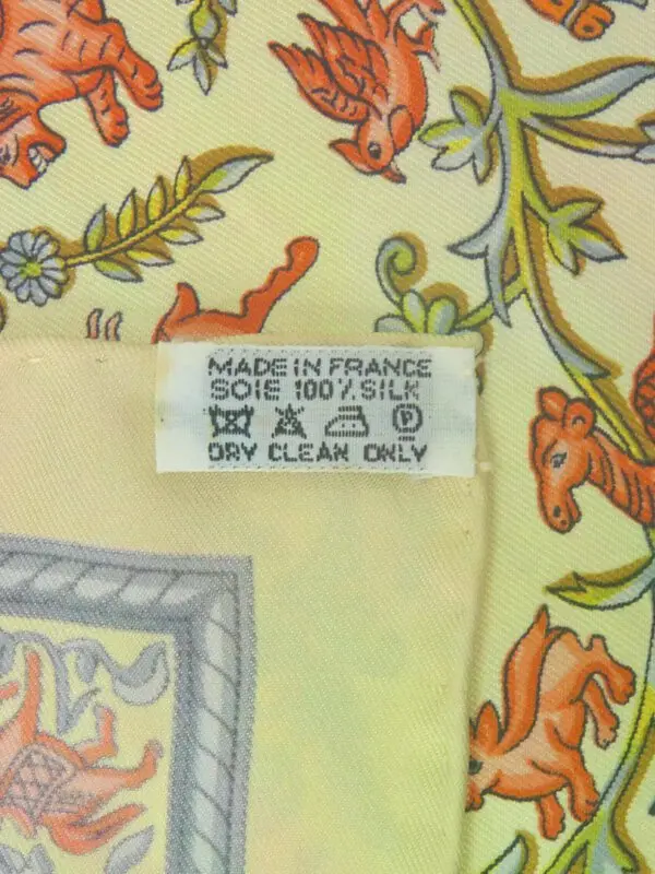 Hermès 2010-2026 Chasse En Inde Silk Scarf 90 Scarves - Yellow