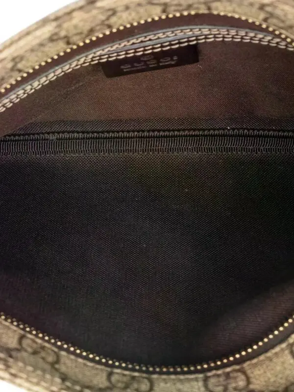 Gucci Gg Supreme Crossbody Bag - Neutrals