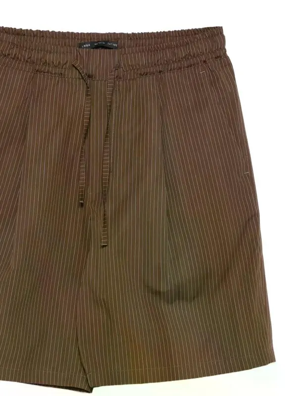 LOW BRAND Tokyo Pinstriped Pleated Shorts