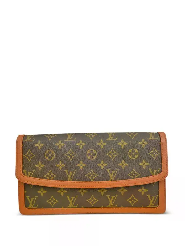 LOUIS VUITTON 1997 Monogram Dame Gm Clutch