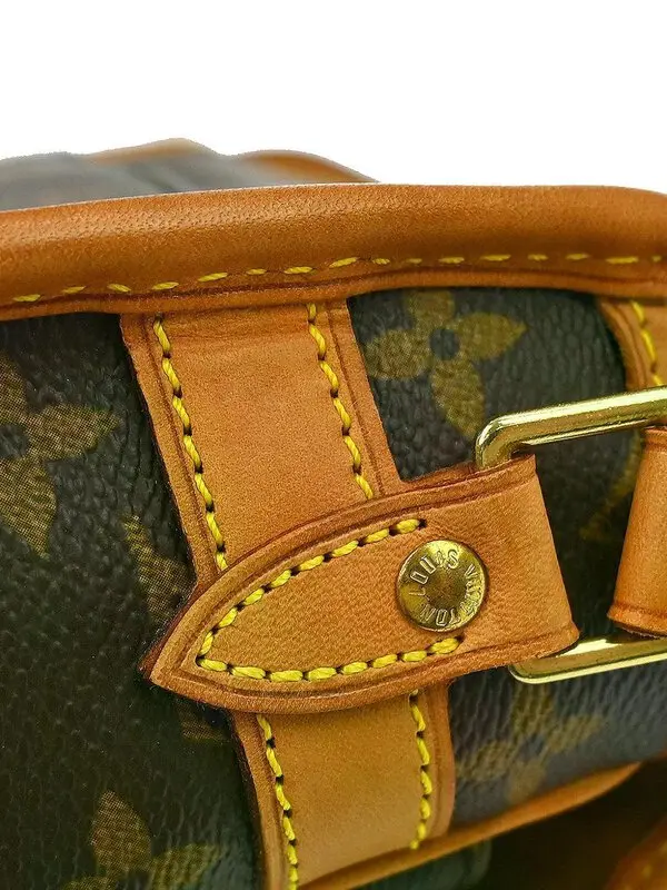 LOUIS VUITTON 2004 Sologne Monogram Shoulder Bag