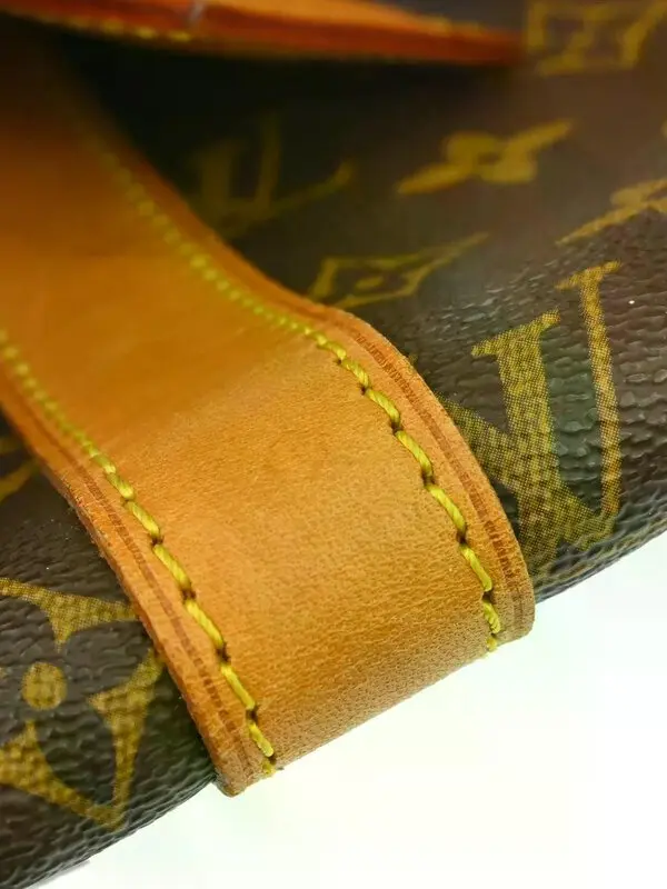 LOUIS VUITTON 1995 Keepall Monogram Luggage - Brown