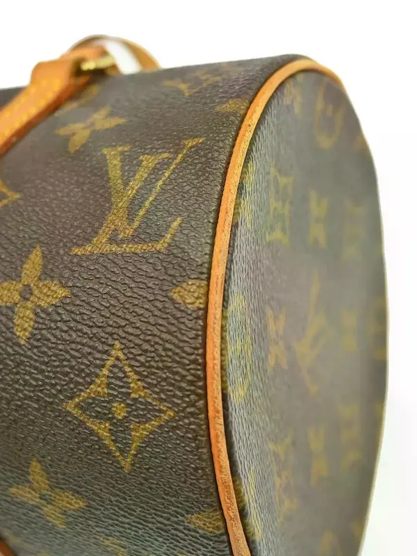 LOUIS VUITTON 2003 26 Monogram Papillon