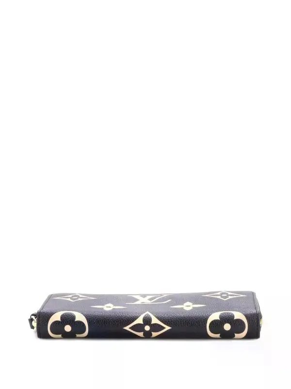 LOUIS VUITTON Zippy Wallet Bicolor Monogram Empreinte Giant Small Wallets - Black