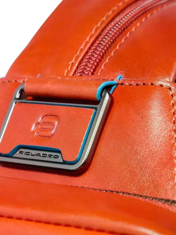 PIQUADRO Zip-top Backpack With Adjustable Shoulder Strap - Orange