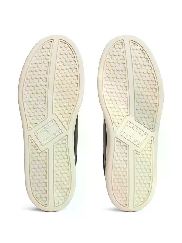 Tommy Hilfiger Logo Sneakers