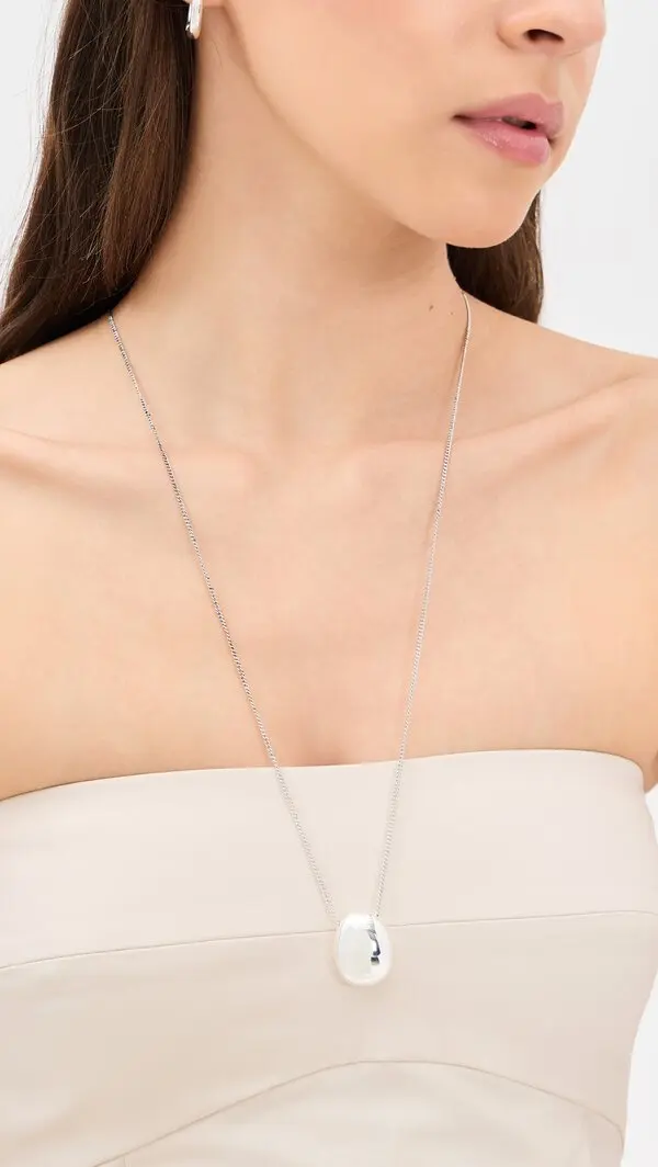 Shashi Carter Pendant Necklace