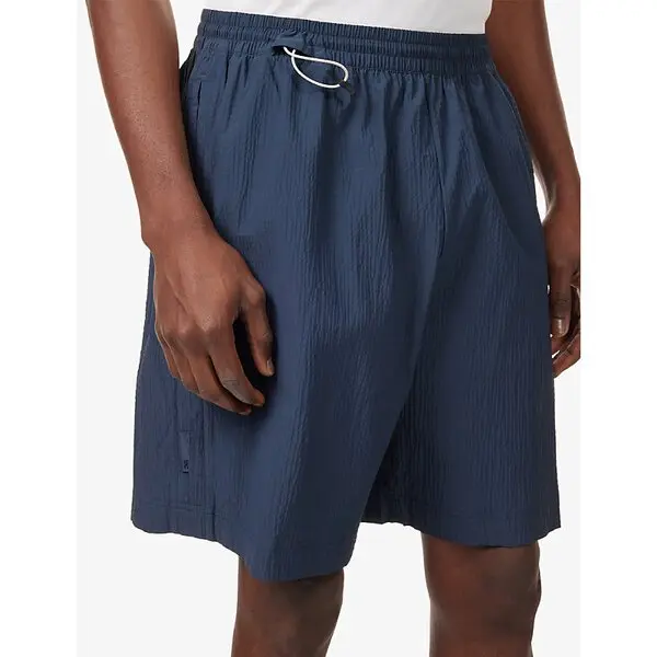On Courtside Eaze Woven Shorts - Midnight