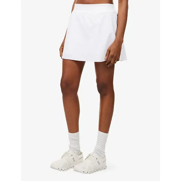 On Woven Split-edge Skort