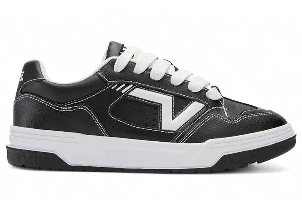 VANS Uplandin Lace Up Sneakers - Black/white