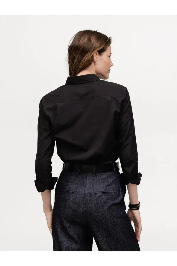SARAH ALEXANDRA Weekend Noir Poplin Shirt