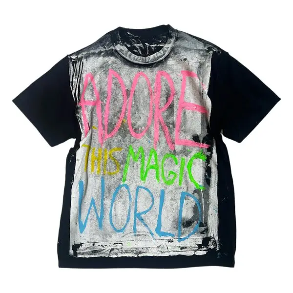 SIMEON FARRAR Adore This Magic World T-shirt