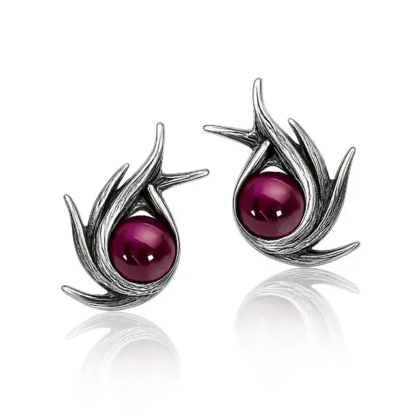 UNALOE Silver Stud Earrings With Ruby - Silver/red