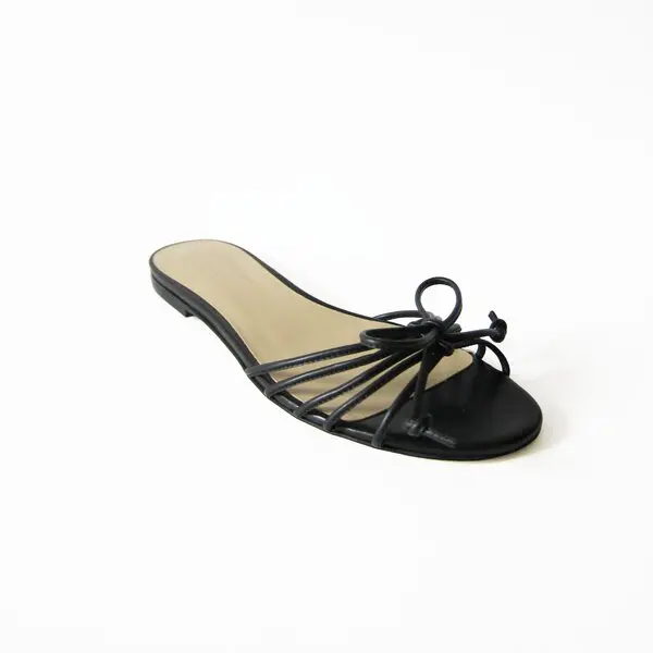 MAILE Macky Flat Sandal - Black
