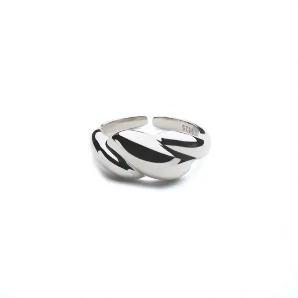 SHABELLA NYC Croissant Adjustable Ring - Silver
