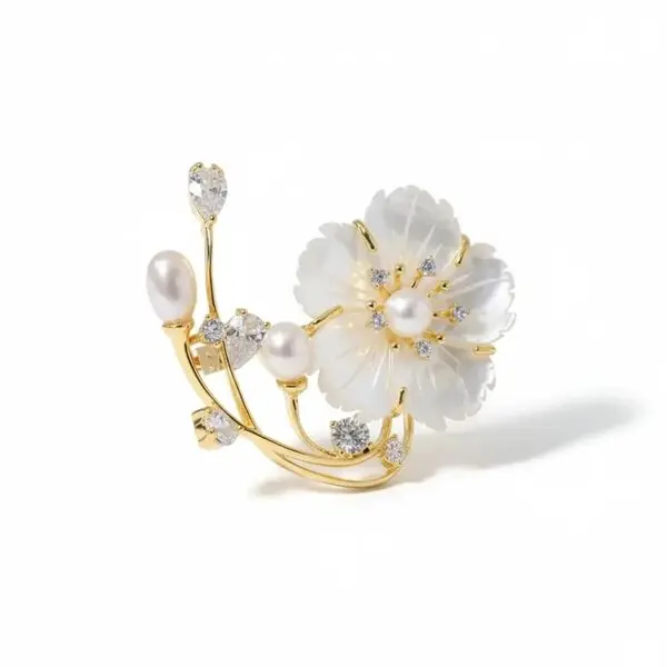 ANGEL BAROCCO Floral Brooch With Mother Of Pearl And Zirconia - Gold
